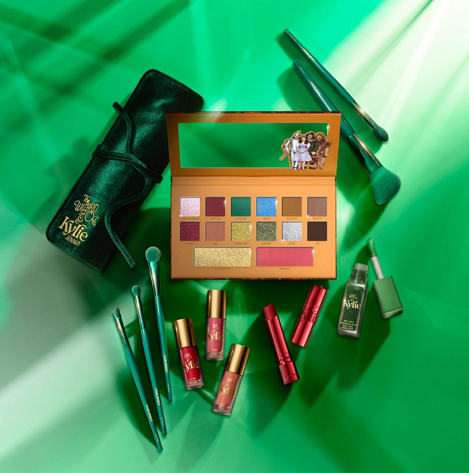 ฉ่ำมากแม่! Kylie ปล่อยลิปทินท์เปลี่ยนสีใหม่ สีเขียวใส ทาแล้วเป็นสีชมพูฉ่ำใจ