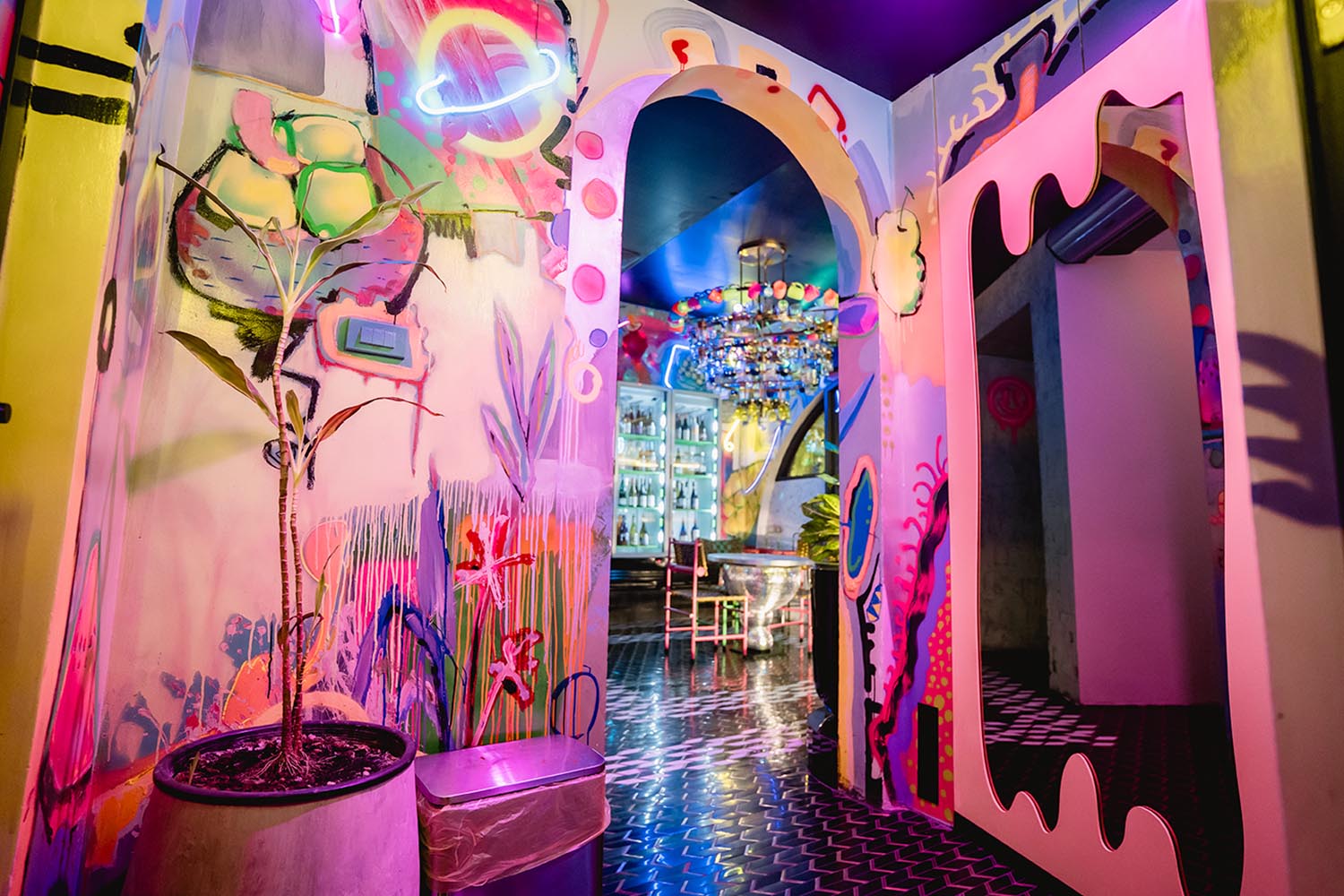 เปิดประสบการณ์ใหม่กับอาหาร Plant-Based ที่ ‘UFO Rooftop Bar & Dining’