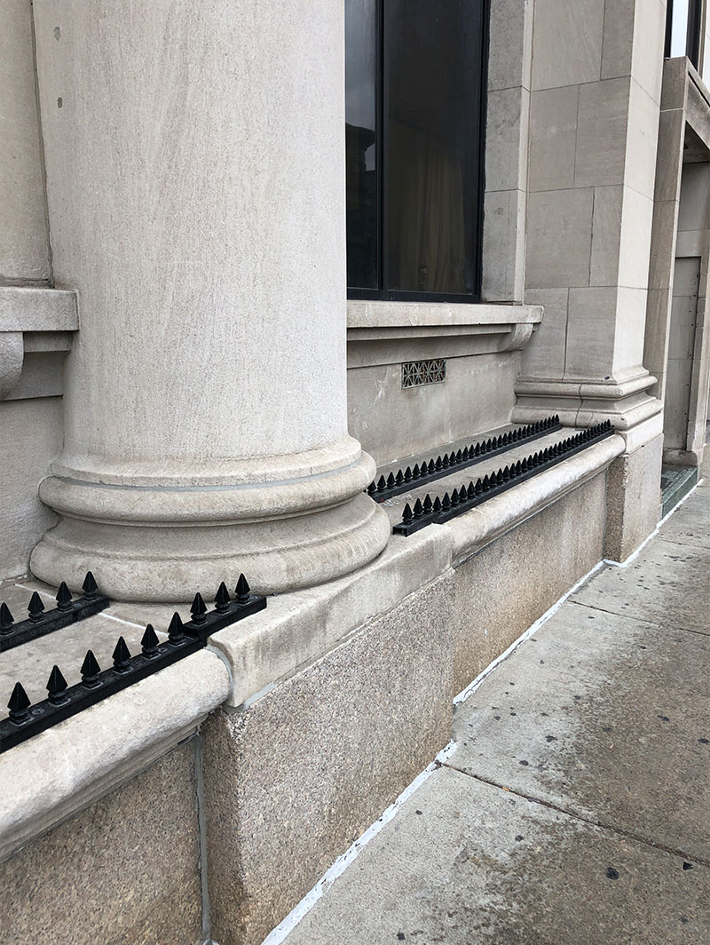 ‘Hostile architecture’ การดีไซน์ม้านั่งเพื่อสังคม หรือเพื่อเป็นปฏิปักษ์ ...